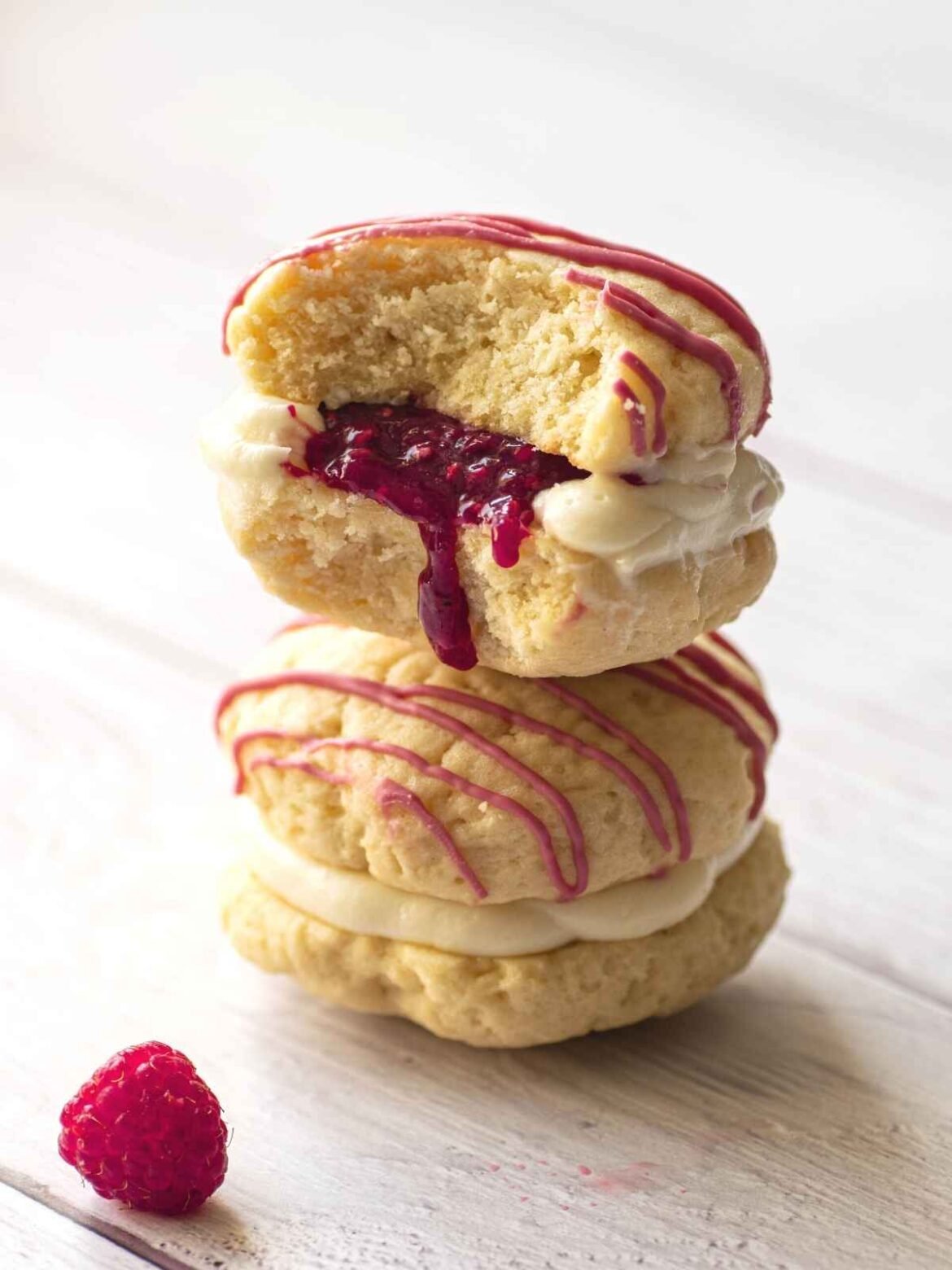 Raspberry Cheesecake Cookies - SugarYums