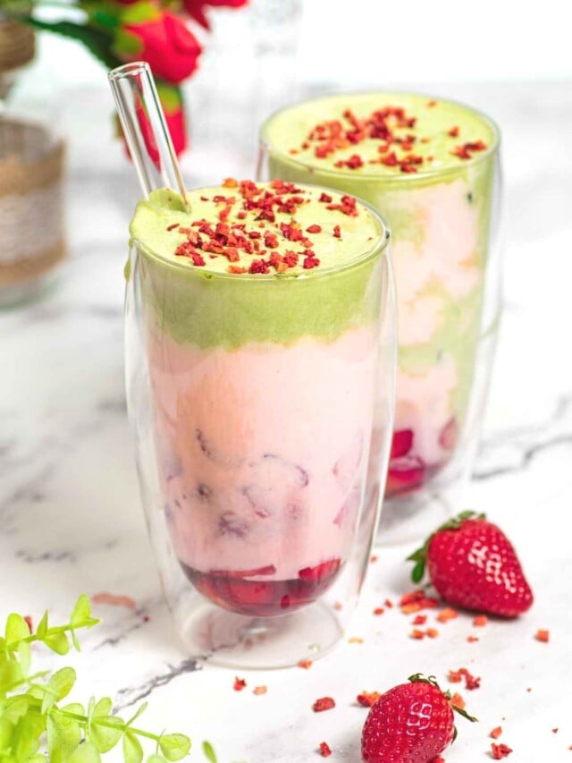 Strawberry Matcha Latte (Starbucks Copycat)