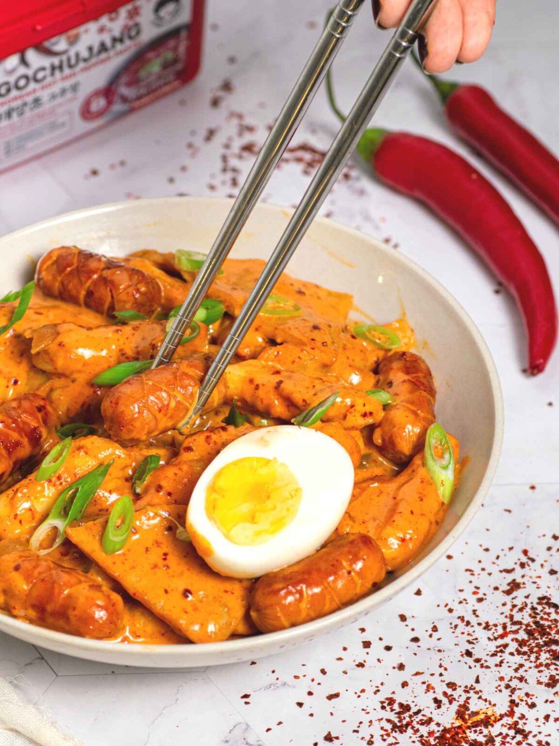 Mild & Creamy Rose Tteokbokki (로제 떡볶이) - SugarYums