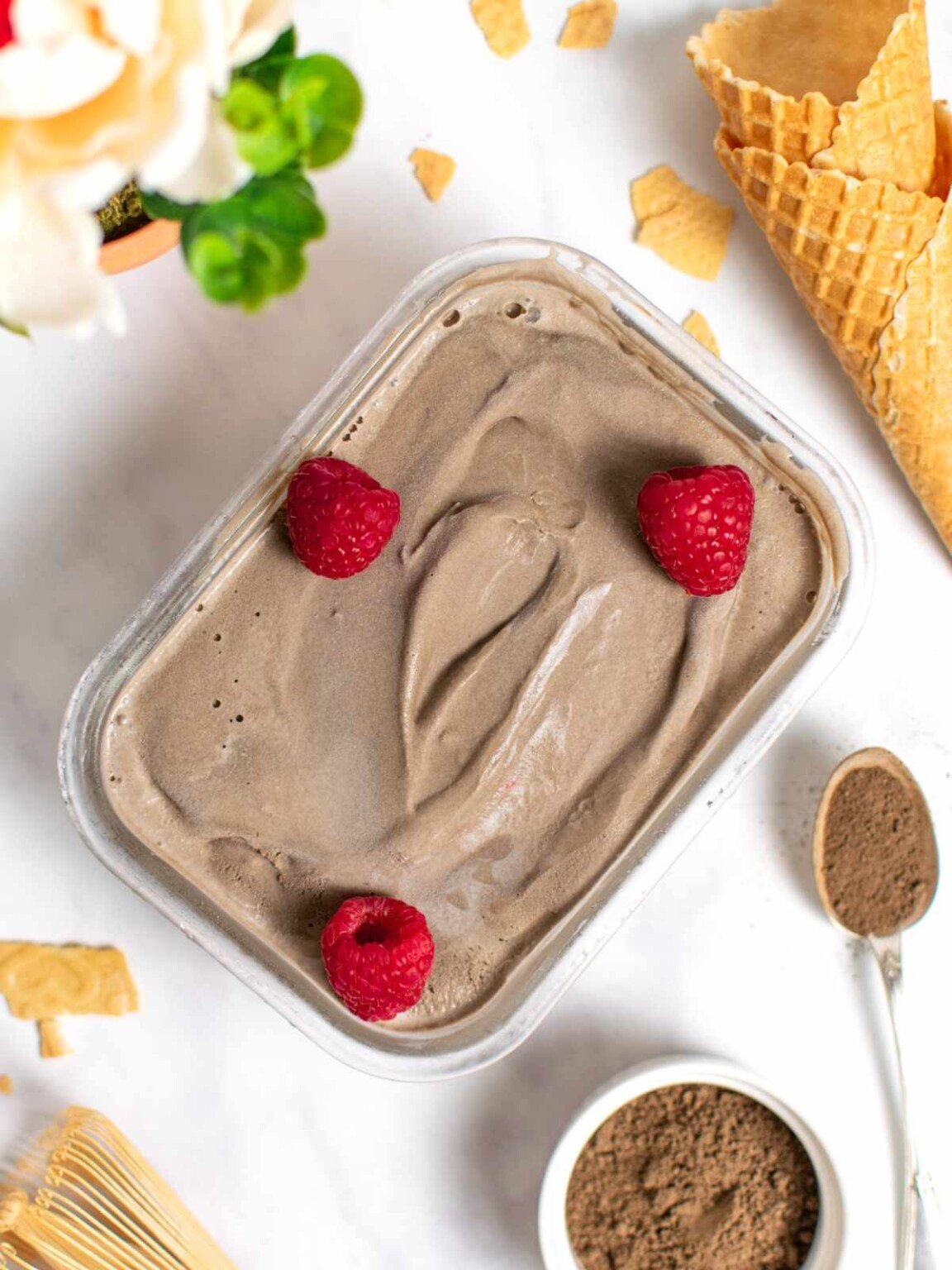 Roasted Green Tea Hojicha Ice Cream (ほうじ茶アイス) - SugarYums