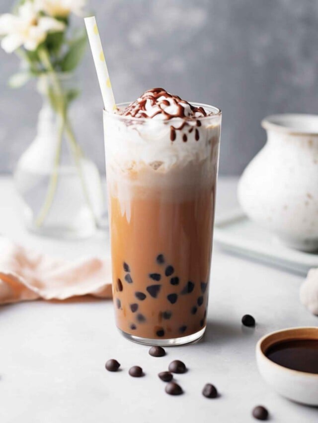 Homemade Chocolate Boba Tea Recipe (Chocolate Milk Tea) - SugarYums