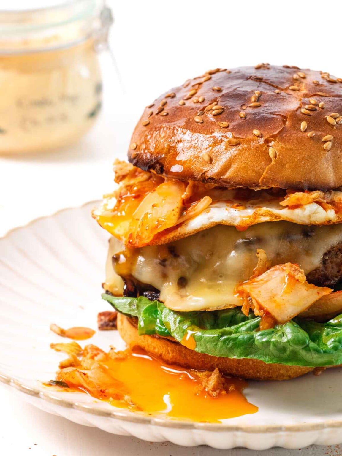 Korean Kimchi Burger with Spicy Kimchi Mayo (김치 버거) - SugarYums