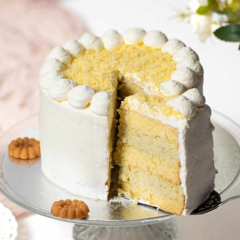 Korean Sweet Potato Cake (고구마 케이크) - SugarYums