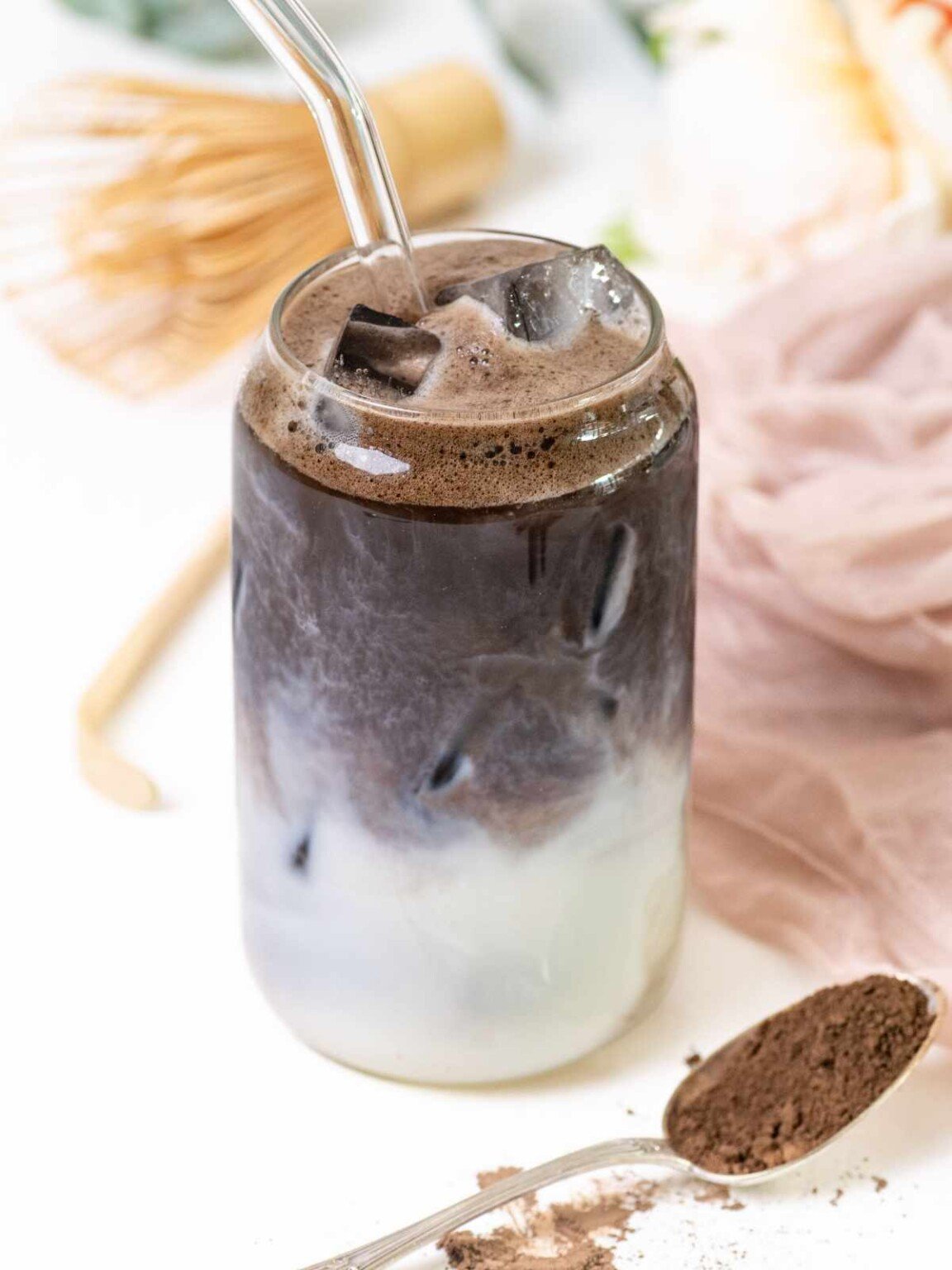 The Perfect Hojicha Latte: Iced or Hot (ほうじ茶ラテ) - SugarYums