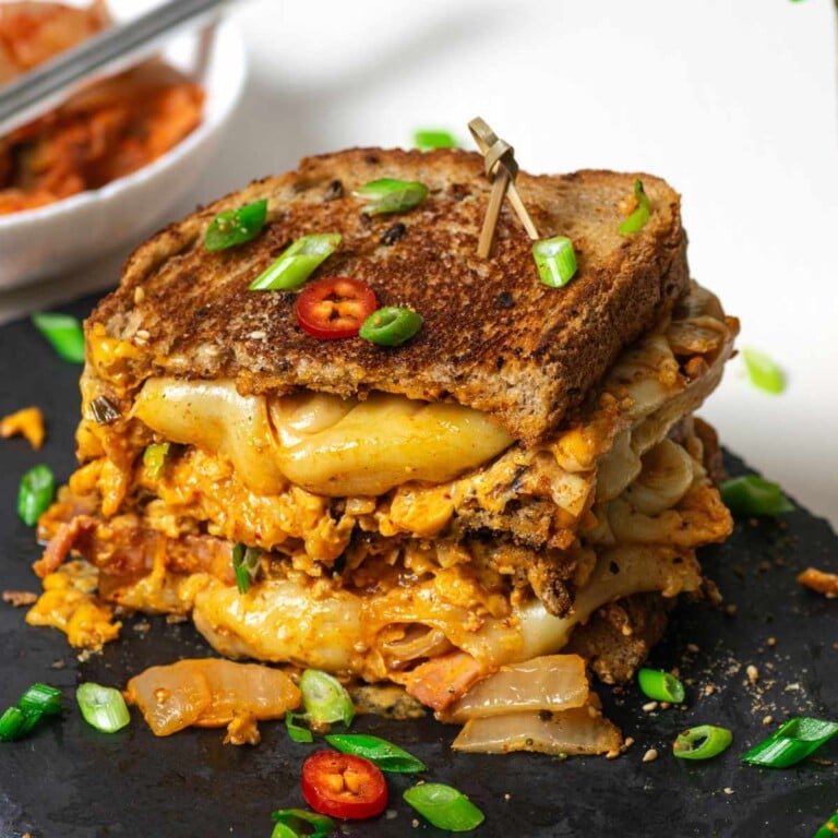 Korean Kimchi Grilled Cheese Toast Recipe (김치 치즈토스트) - SugarYums